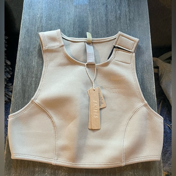 SKIMS | Tops | Skims Beige Crop Top | Poshmark